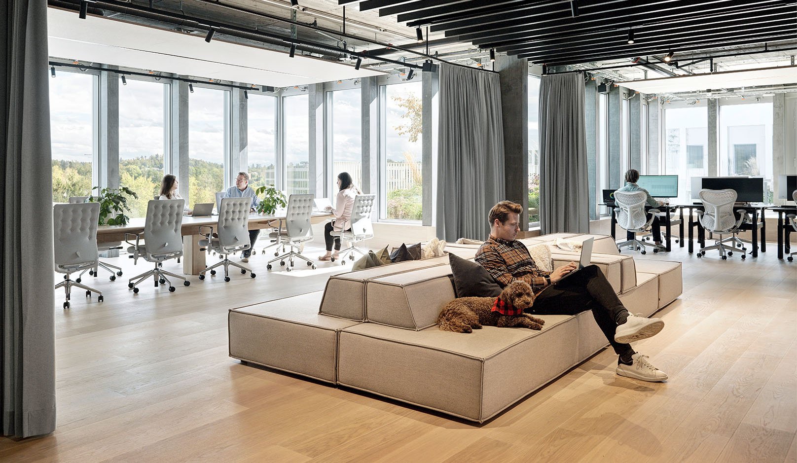 Design and Build services | Workspace construction | Unispace